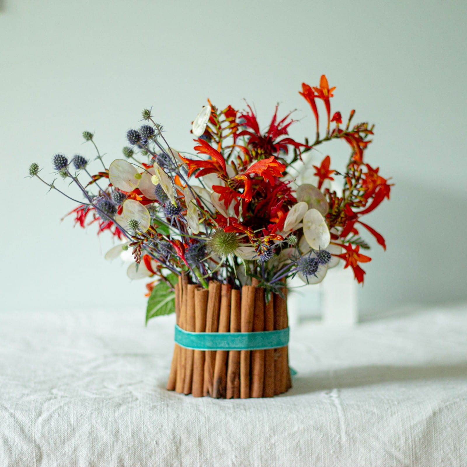 Making Simple Festive Table Decorations | Snapdragon Life